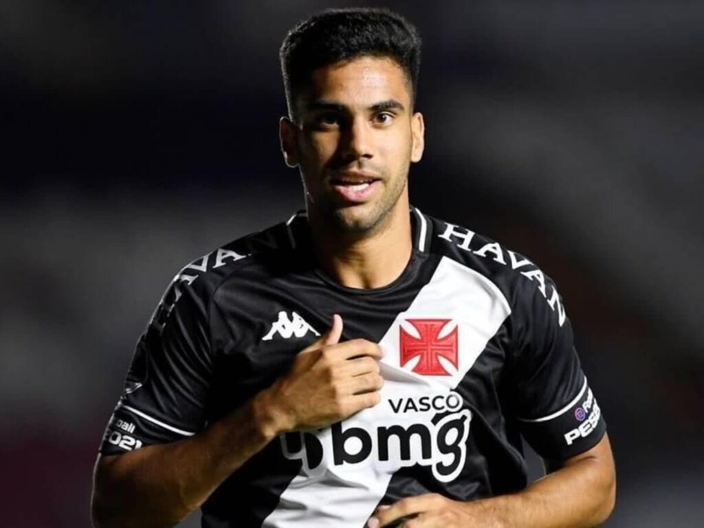 Vasco empresta Tiago Reis ao Confiança | Vasco Notícias Vasco empresta Tiago Reis ao Confiança | Vasco Notícias