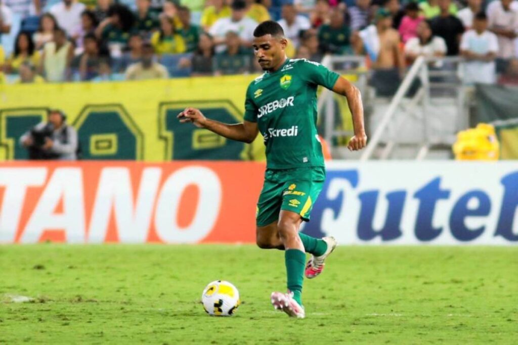 Joaquim, zagueiro do Cuiabá, entra na mira do Vasco para 2023 | Vasco ... Joaquim, zagueiro do Cuiabá, entra na mira do Vasco para 2023 | Vasco ...
